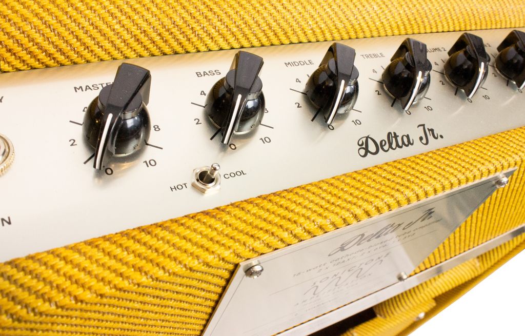 Vintage Series : SonicTone Amplification : Hand-Built Guitar Tube ...